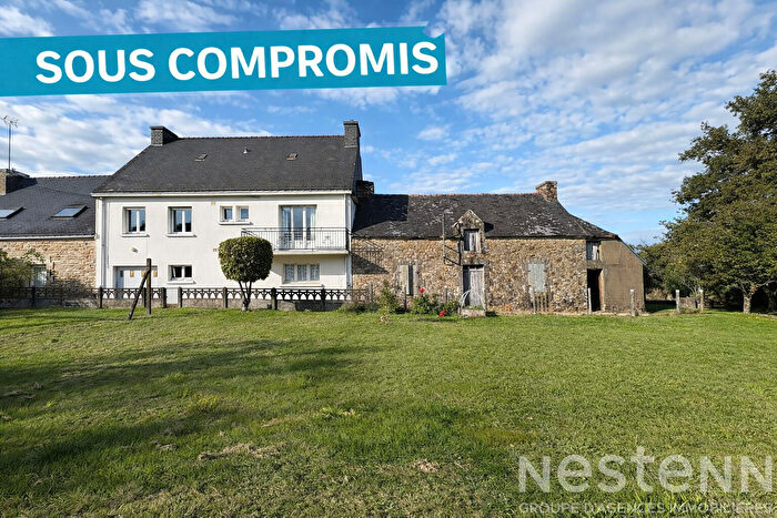 Maison à vendre - Camors - 8 pièces - 4 chambres