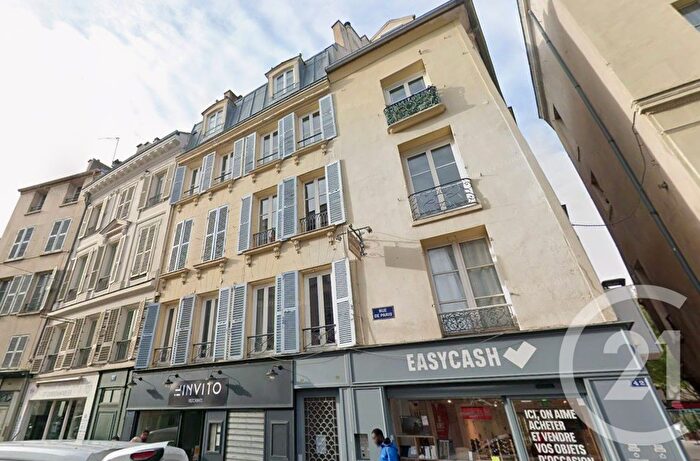 Appartement à louer - Saint-Germain-en-Laye, Centre-ville, Quartiers forestiers - 2 pièces - 1 chambre