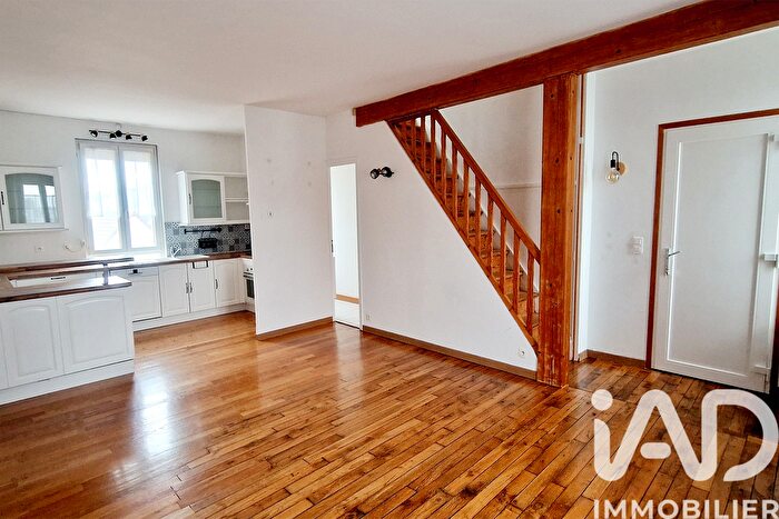 Brie-Comte-Robert, Leclerc, Verdun : Appartement 3 pièces à louer