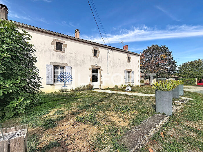Maison 4 pièces à louer - Gourgé
