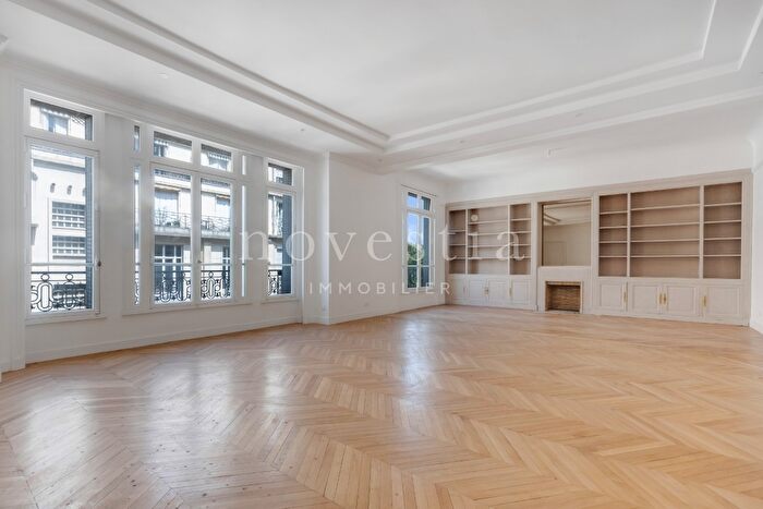 Appartement à vendre - Paris e , Passy, Maison de la Radio, Muette-Sud - 6 pièces - 4 chambres