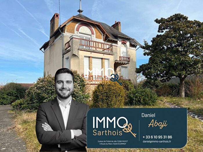 Maison 5 pièces à Mayet, à vendre