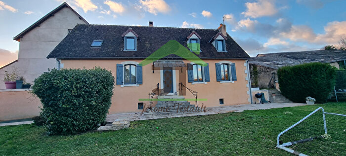 Maison à vendre - Cloyes-sur-le-Loir - 5 pièces - 3 chambres