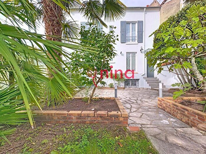 Maison à vendre - Créteil, Centre ancien - 7 pièces - 6 chambres