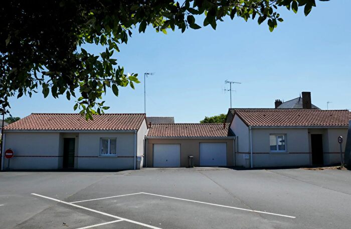 Jallais : Maison 4 pièces à louer
