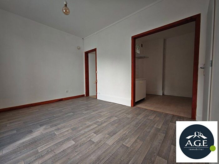 Appartement 2 pièces à Maintenon, à louer