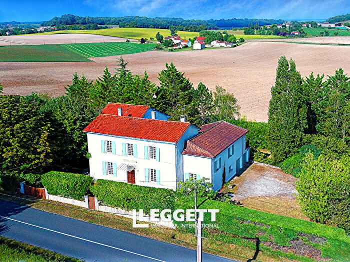 Maison à vendre - Cherval - 13 pièces - 5 chambres