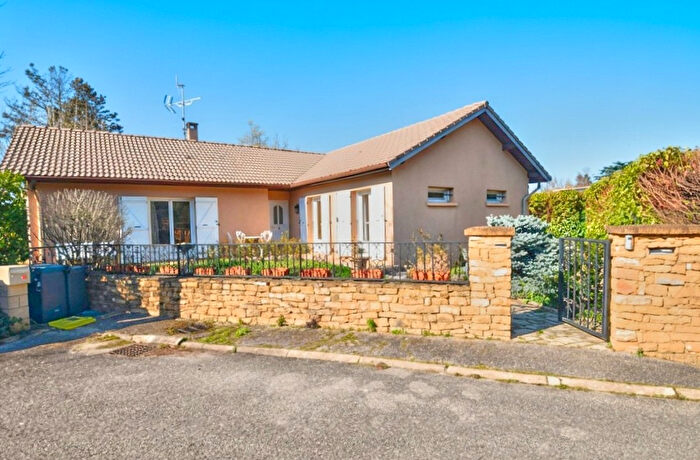 Maison à vendre - Chasselay - 4 pièces - 4 chambres