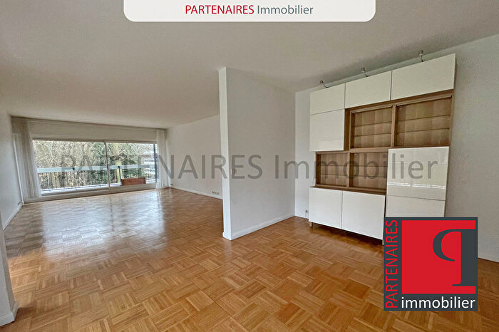 Appartement à vendre - Rocquencourt - 5 pièces - 2 chambres