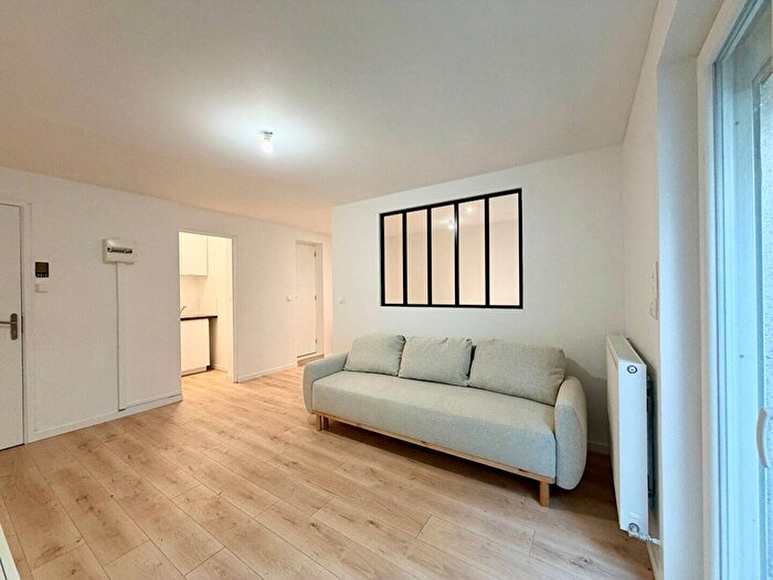 Wazemmes, Lille : Appartement 1 pièce à louer
