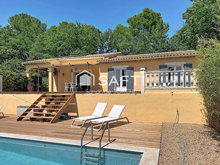 Saint-Antonin-du-Var - Maison 6 pièces à vendre