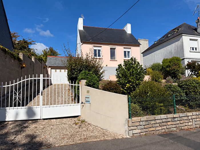 Maison 4 pièces à vendre à Quimper, Penhars, Penanguer, Corniguel
