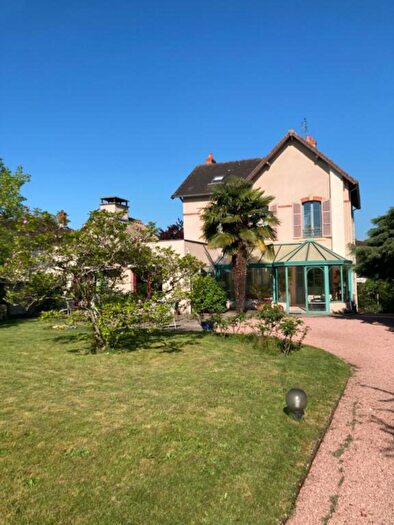 Maison à vendre - Paray-le-Monial - 9 pièces - 5 chambres