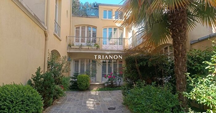 Appartement à vendre - Saint-Germain-en-Laye, Centre-ville, Quartiers forestiers - 1 pièce