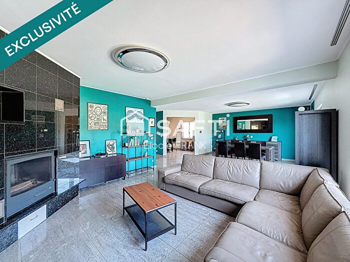 Maison 7 pièces à vendre à Rédange