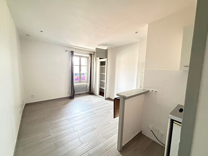 Appartement à louer - Versailles, Notre Dame - 1 pièce