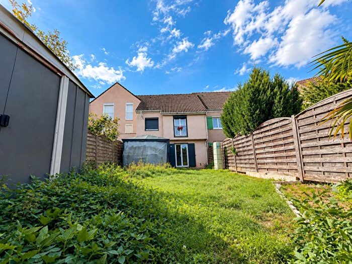 Maison 4 pièces à vendre à Chartres, La Madeleine