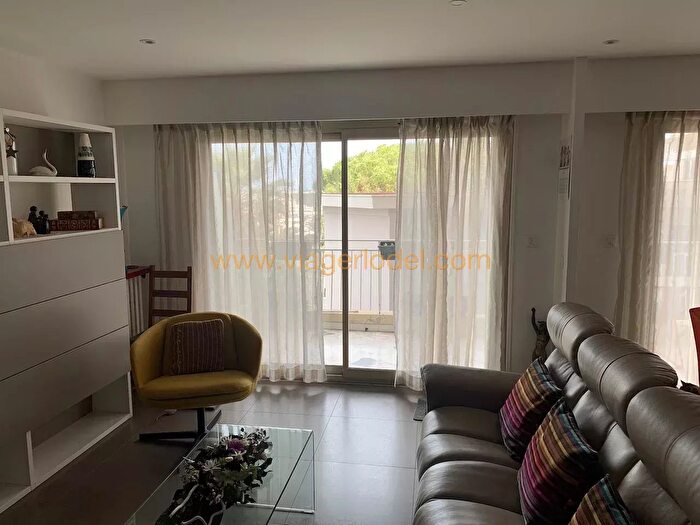 Antibes, Coeur de ville - Appartement 3 pièces à vendre