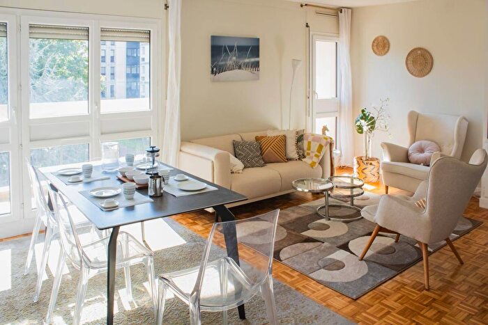 Appartement 4 pièces à louer à Vieux Pont, Nanterre