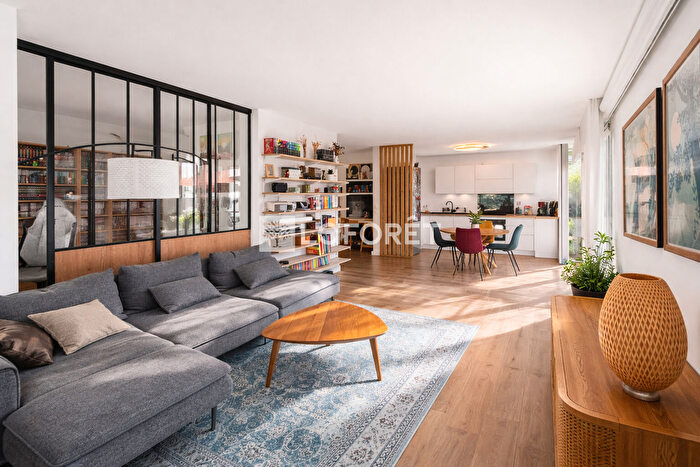 Appartement à vendre - Chantilly - 4 pièces - 3 chambres