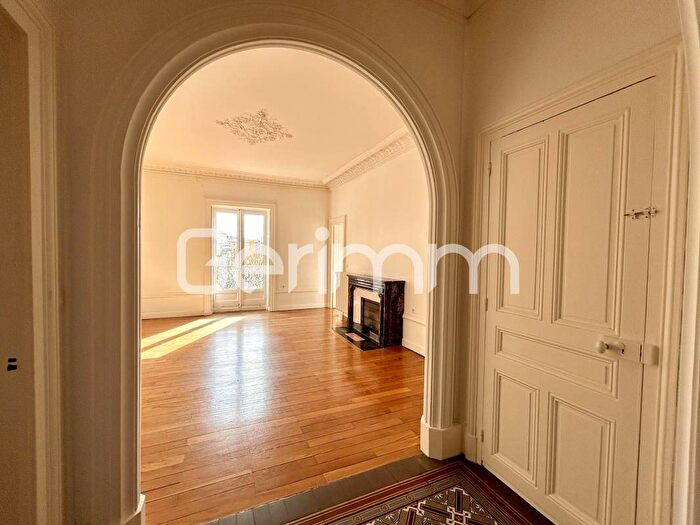 Appartement à louer - Centre-ville, Victor Hugo, Grenoble - 6 pièces - 3 chambres