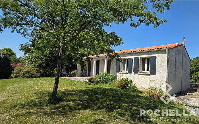 Loulay - Maison 5 pièces à vendre