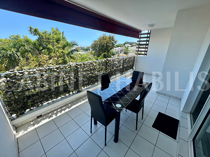 Appartement à louer - Saint-Louis, Pont Neuf - 3 pièces - 2 chambres