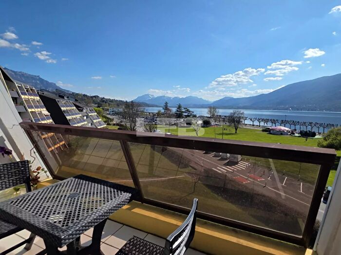 Appartement à vendre - Aix-les-Bains, Ouest - 3 pièces - 1 chambre