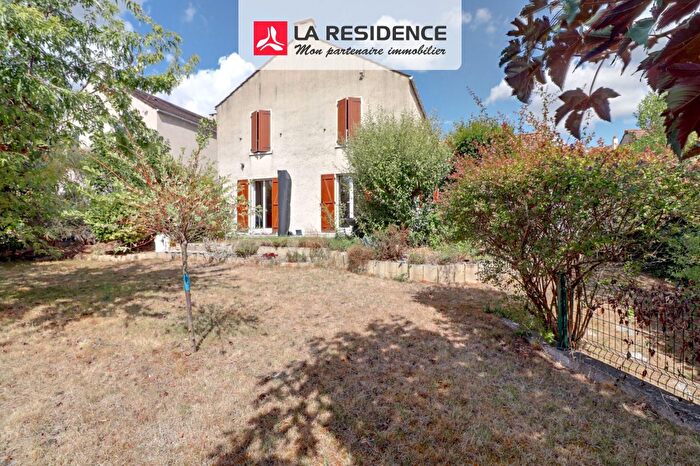 Maison 6 pièces à vendre à Jouy-le-Moutier, Hayette, Bruzacques, Jouannes, Vast
