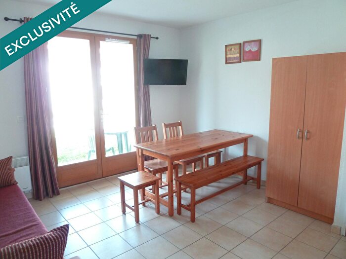 Montbrun-les-Bains : Appartement 3 pièces à vendre