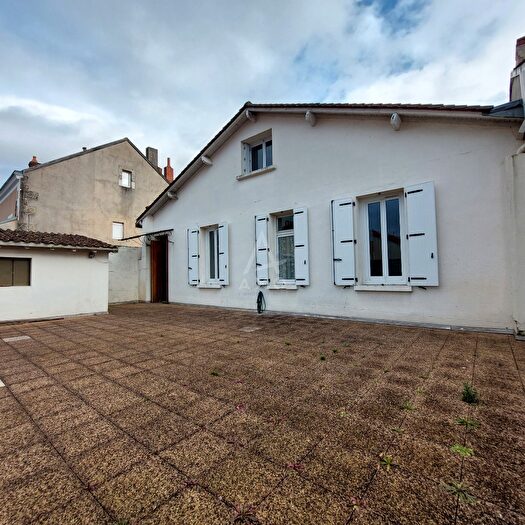 Appartement à vendre - Périgueux, Centre-ville, La Gare, Saint-Martin - 5 pièces - 4 chambres