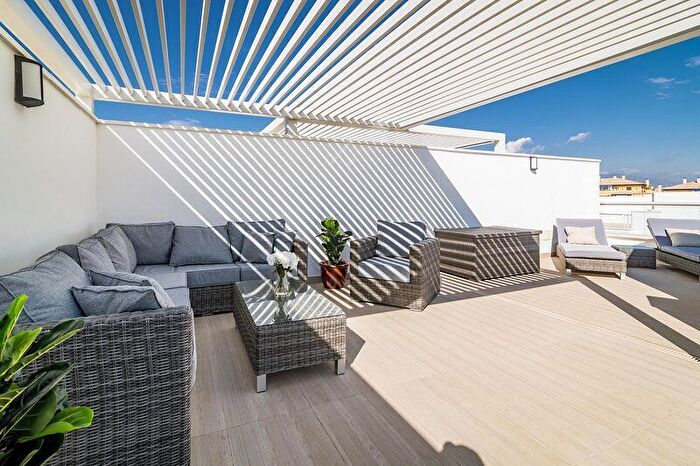 Maisons à vendre et appartements à louer - 1