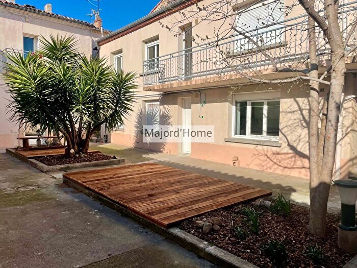 Arènes, Nîmes : Appartement 1 pièce à louer