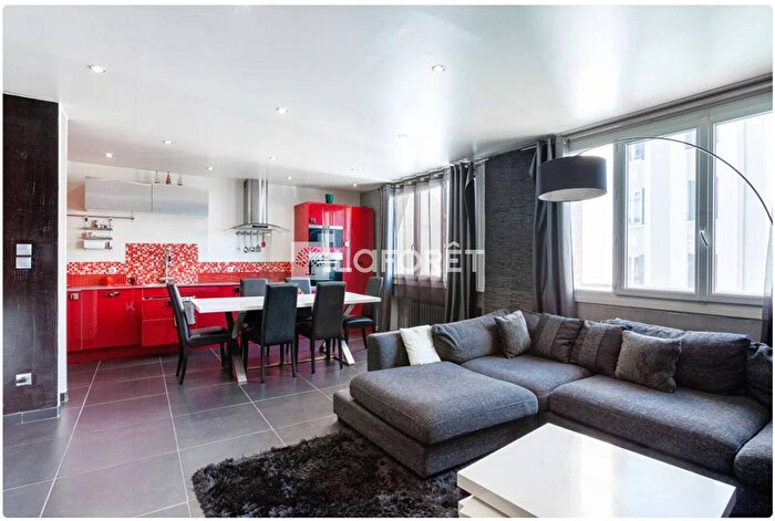 Appartement à louer - Saint Louis, Lyon ème - 2 pièces - 1 chambre