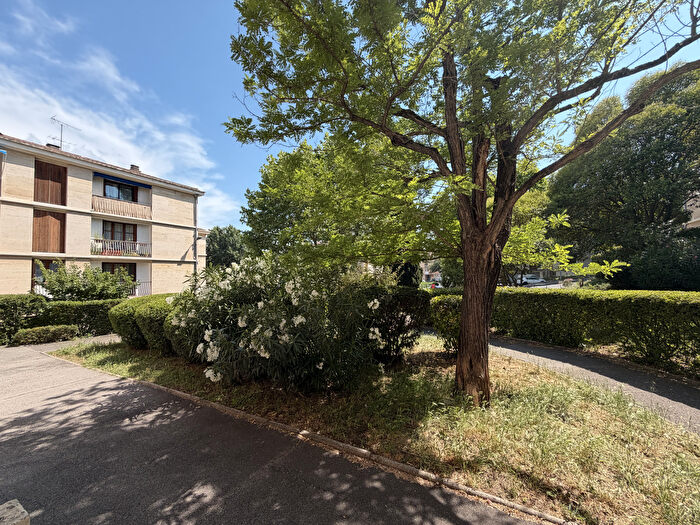 Appartement 2 pièces à vendre - Aix-en-Provence, Saint-Donat, Les Platanes