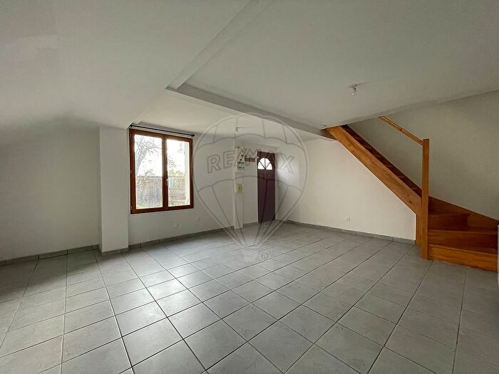 Appartement 2 pièces à louer à Saint-Julien-les-Villas