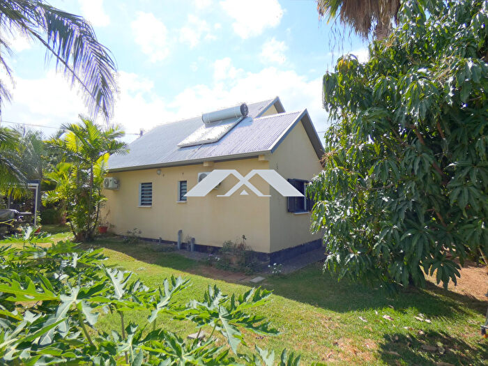 Maison à vendre - Saint-Louis, Bois de Nèfles, Cocos - 4 pièces - 3 chambres