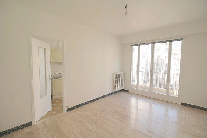 Appartement à louer - Nice, Parc Impérial, Le Piol - 2 pièces - 1 chambre