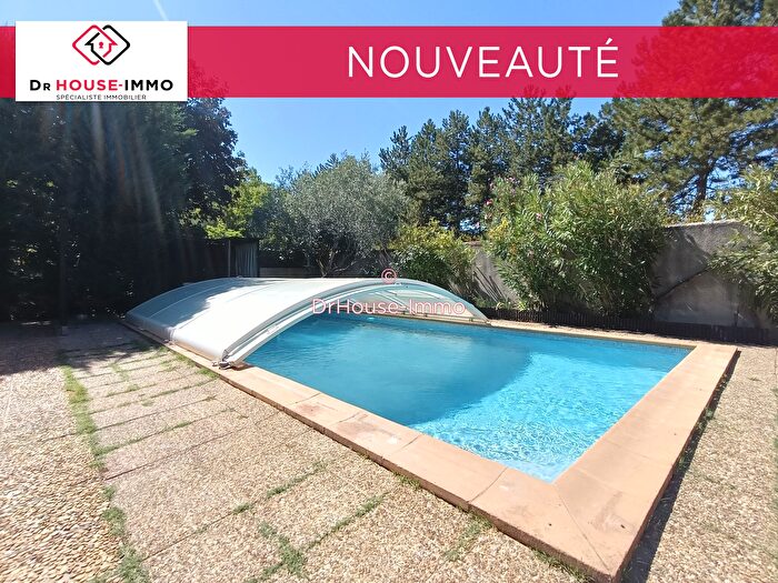 Maison 5 pièces à L'Escale, à vendre