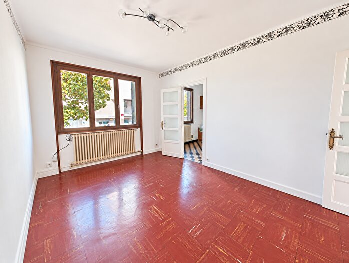 Appartement 3 pièces à Cran-Gevrier, Centre-ville, Le Vernay, Les Iles, à vendre