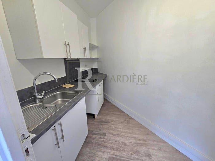 Appartement 1 pièce à louer - Saint James-Général Koenig, Neuilly-sur-Seine