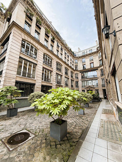 Appartement 4 pièces à Paris 10ème, Porte Saint-Martin, Paradis, à vendre