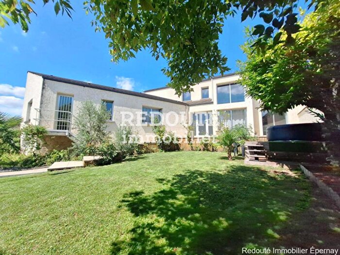 Maison à vendre - Damery - 5 pièces - 3 chambres