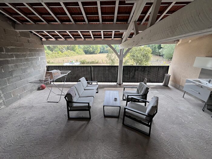 Appartement à louer - Razac-sur-lIsle - 3 pièces - 2 chambres