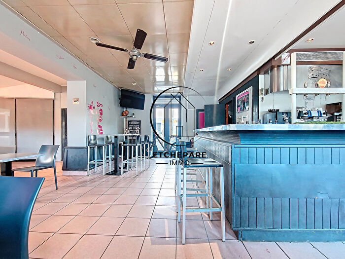 Maison à vendre - Mauléon-Licharre - 7 pièces - 4 chambres