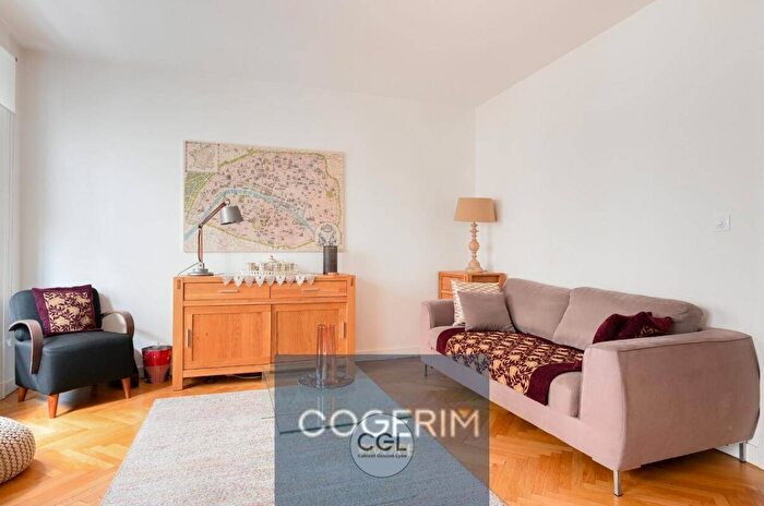 Appartement à louer - Tête dOr, Lyon ème arrondissement - 3 pièces - 2 chambres