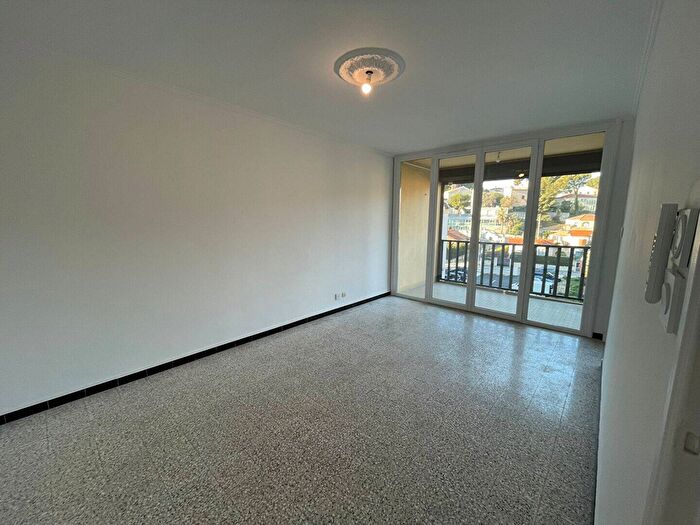 Appartement à louer - Centre, Carry-le-Rouet - 2 pièces - 1 chambre