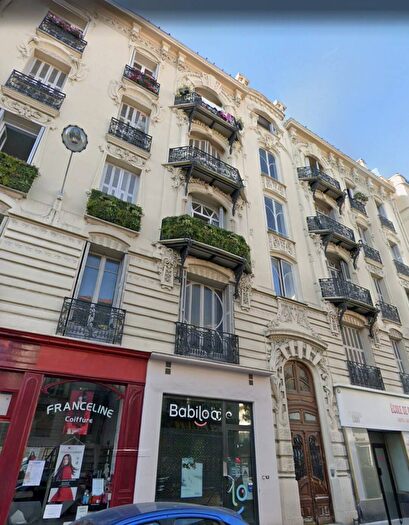 Appartement à louer - Nice - 6 pièces - 4 chambres