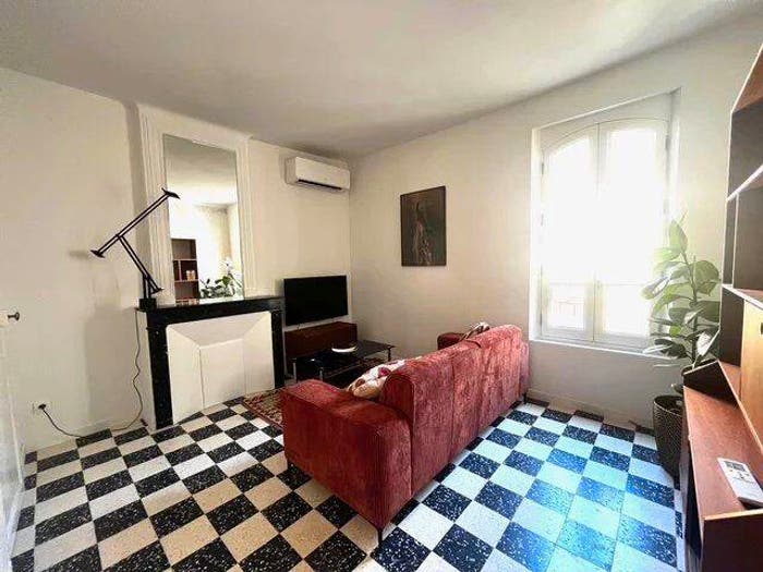 Appartement 3 pièces à louer à Centre Ville-Cavalerie-Hauture, Arles