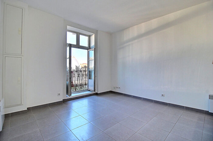 Appartement à louer - Montpellier, Gares - 3 pièces - 2 chambres